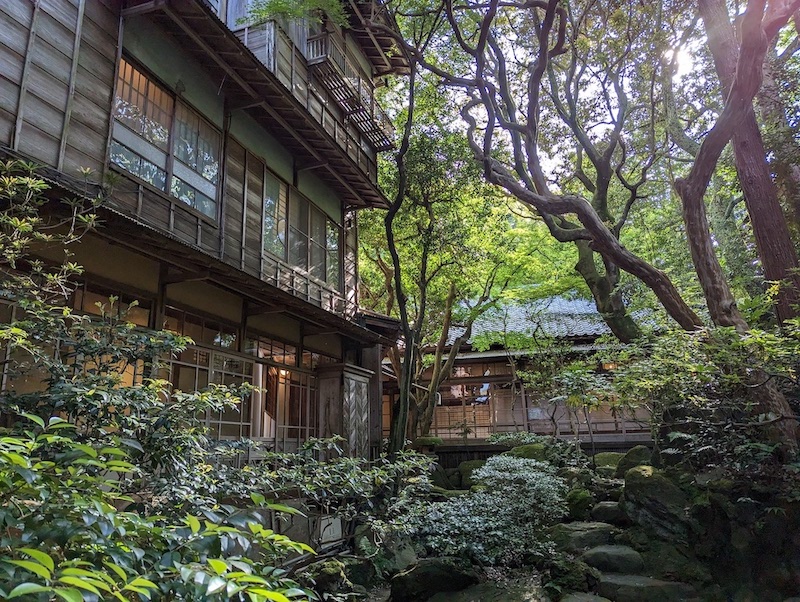 A Guide to Staying at a Japanese Ryokan and Review of Fukuzumiro ...